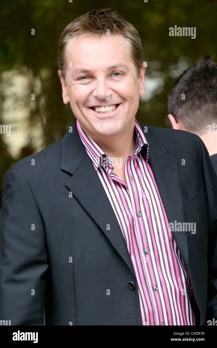 Brian Conley outside the ITV studios London, England - 07.06.10 Stock ...