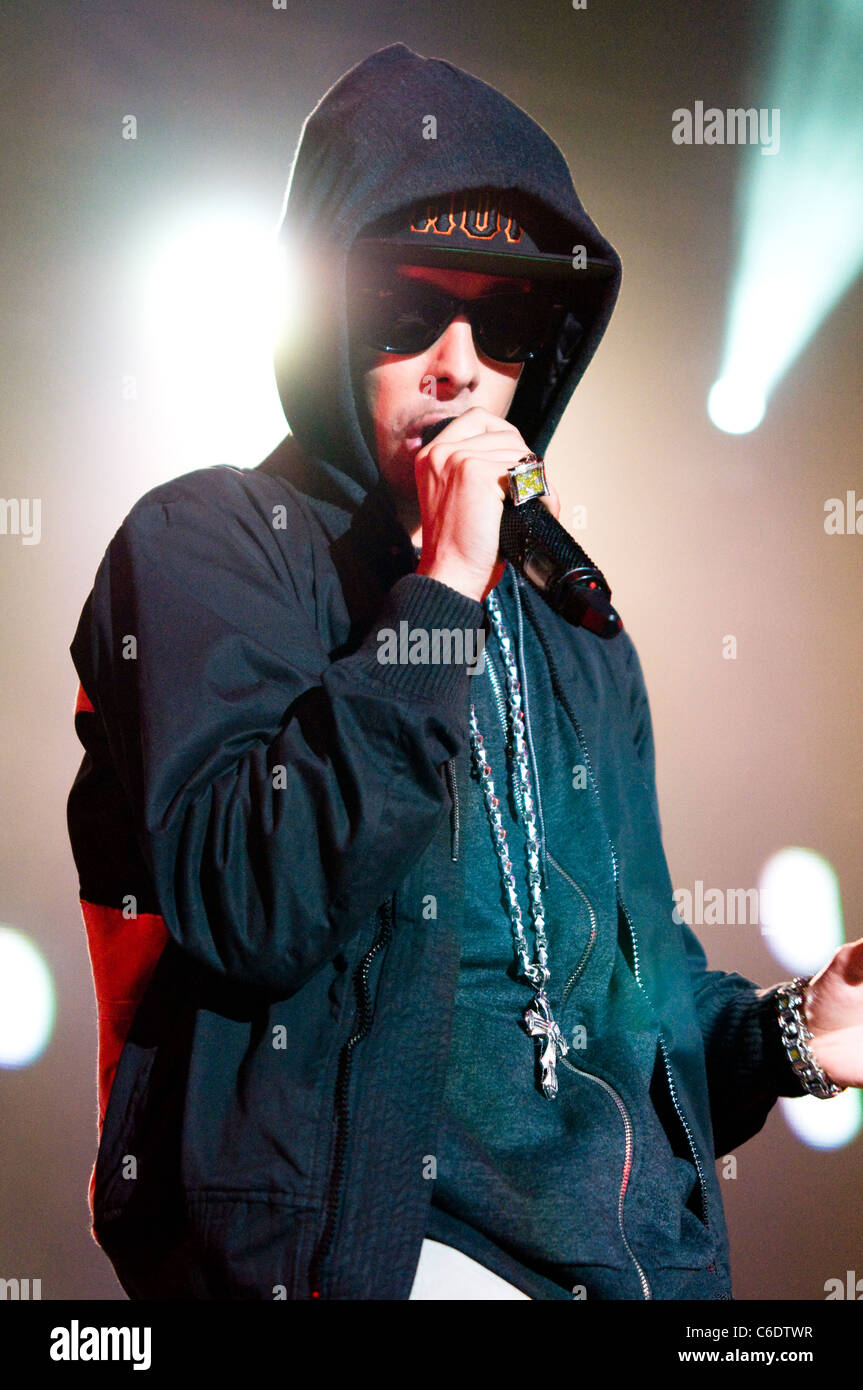 N dubz hi-res stock photography and images - Alamy