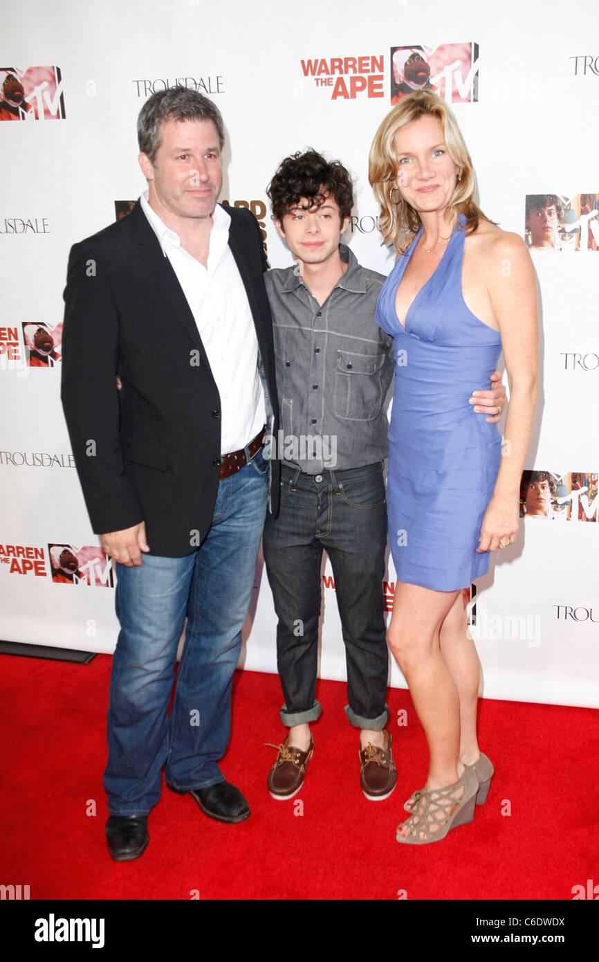 Larry Poindexter, Paul Iacono and Beth Littleford Launch Party For MTV ...