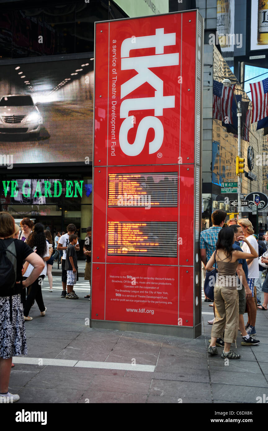 Tickets prices board hi-res stock photography and images - Alamy