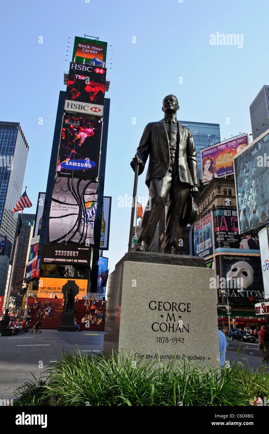 George Cohan statue, Times Square, New York City, Manhattan, USA Stock ...