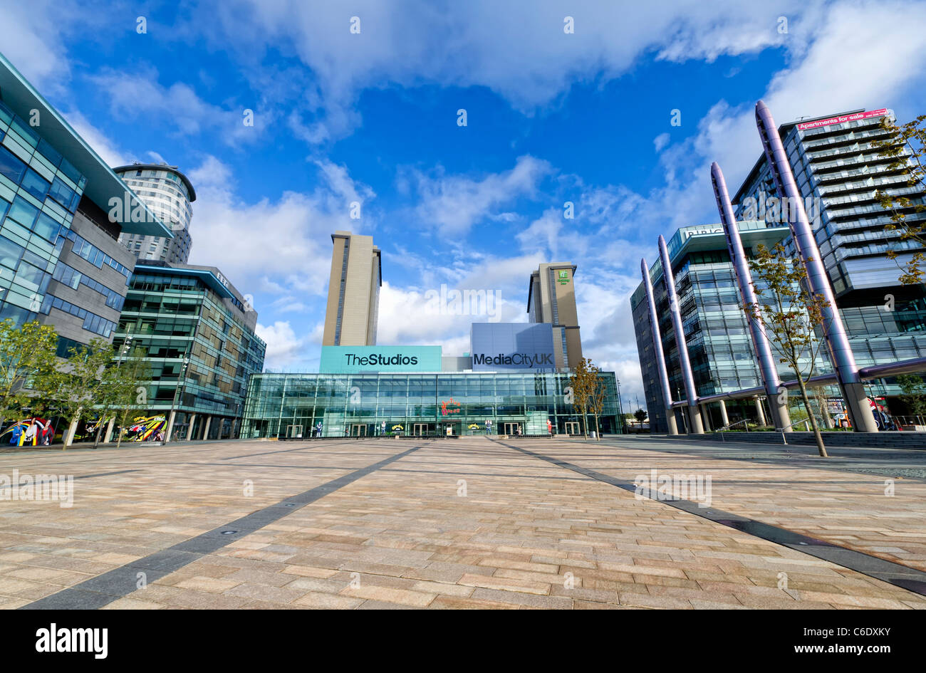 Bbc mediacity hi-res stock photography and images - Alamy