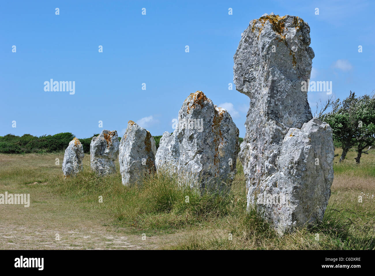 Neolithic Alignements de Lagatjar, stone alignment of megalithic ...