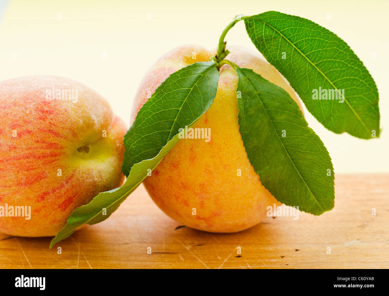 Peach and leaf hi-res stock photography and images - Alamy
