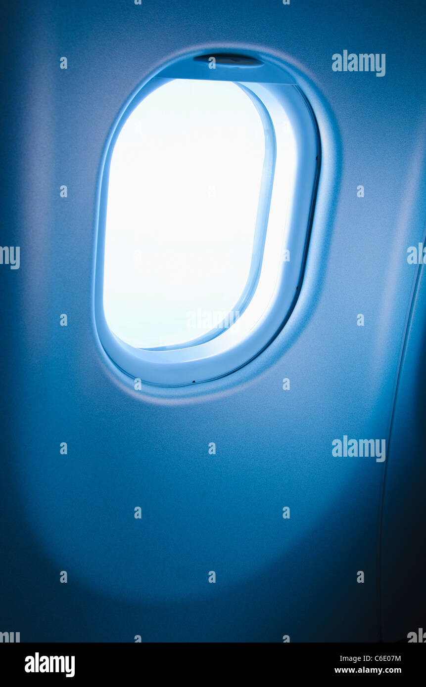 Airplane window vertical hi-res stock photography and images - Alamy