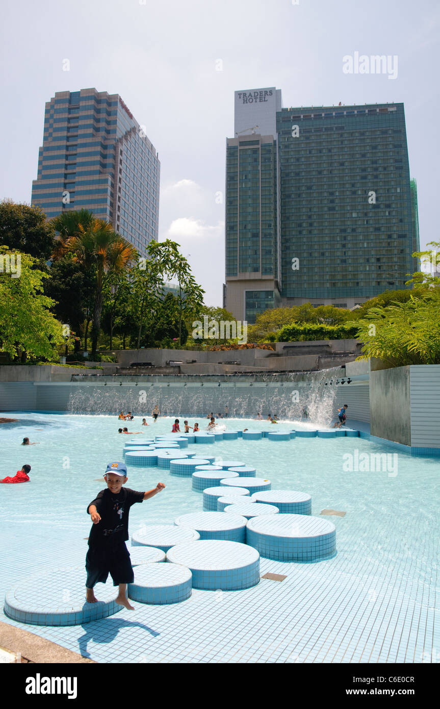 Human tower pool hi-res stock photography and images - Alamy
