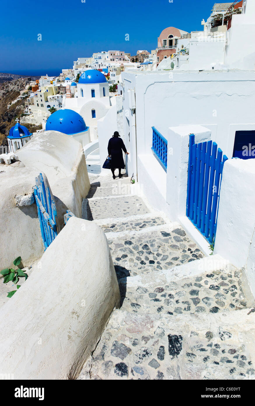 Santorini staircases hi-res stock photography and images - Alamy