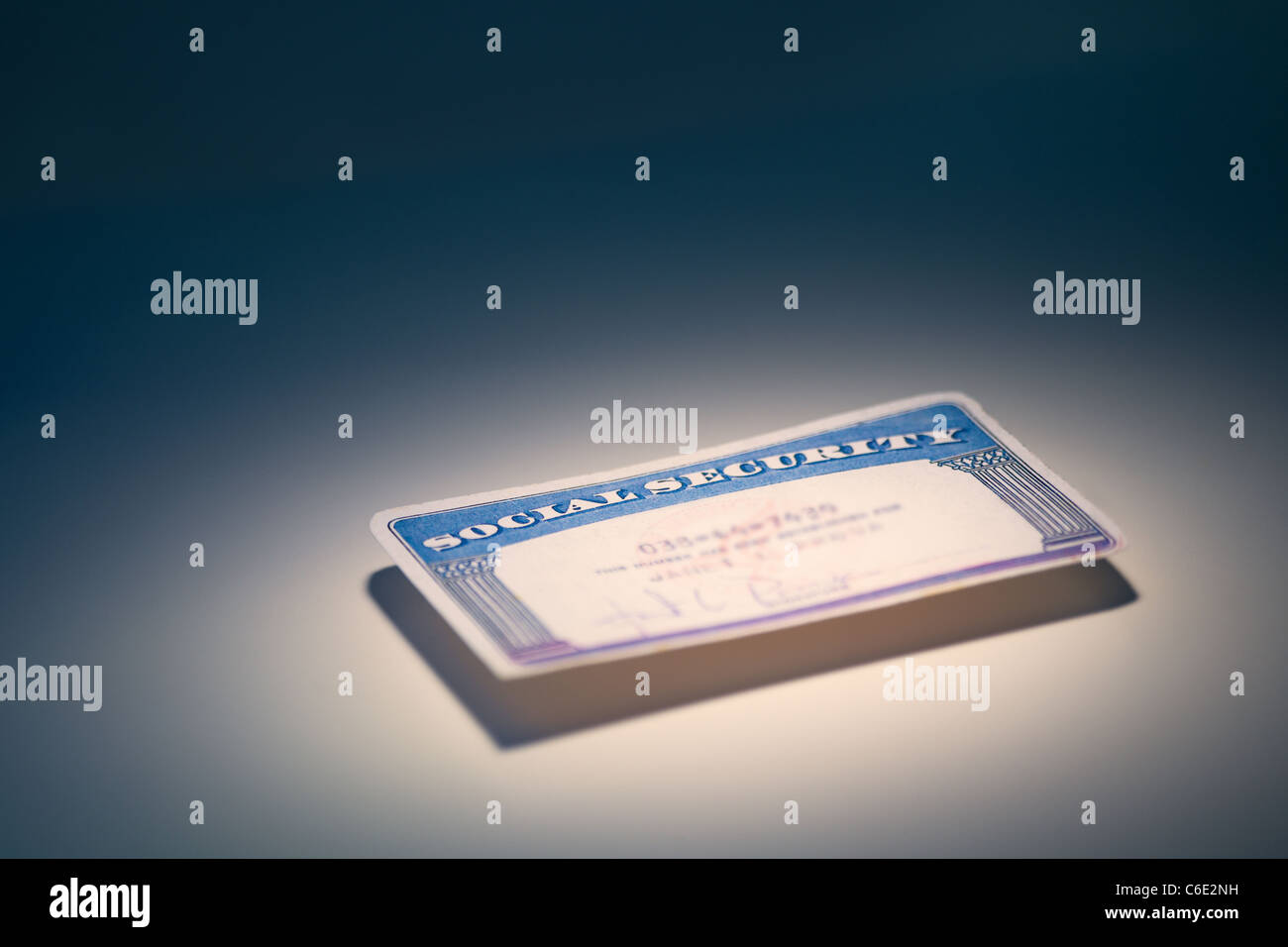 Social security card hi-res stock photography and images - Alamy