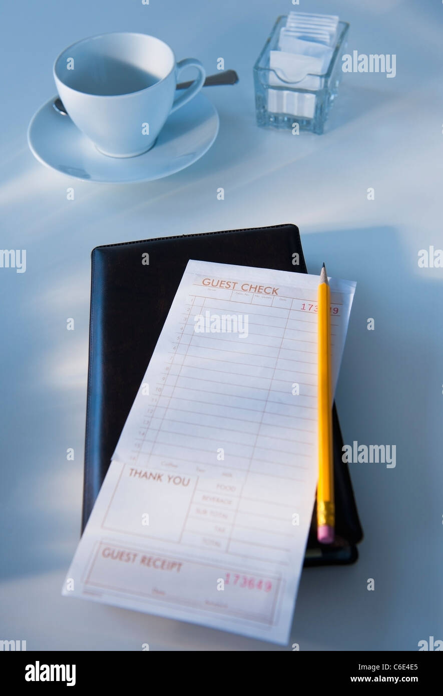 Restaurant cheque hi-res stock photography and images - Alamy