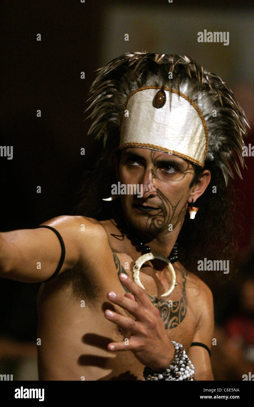 Dancer of the Kari Kari ballet group performs the Hoko dance on Rapa ...