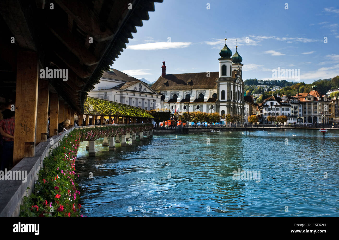 Chapel bridge lucerne hi-res stock photography and images - Alamy