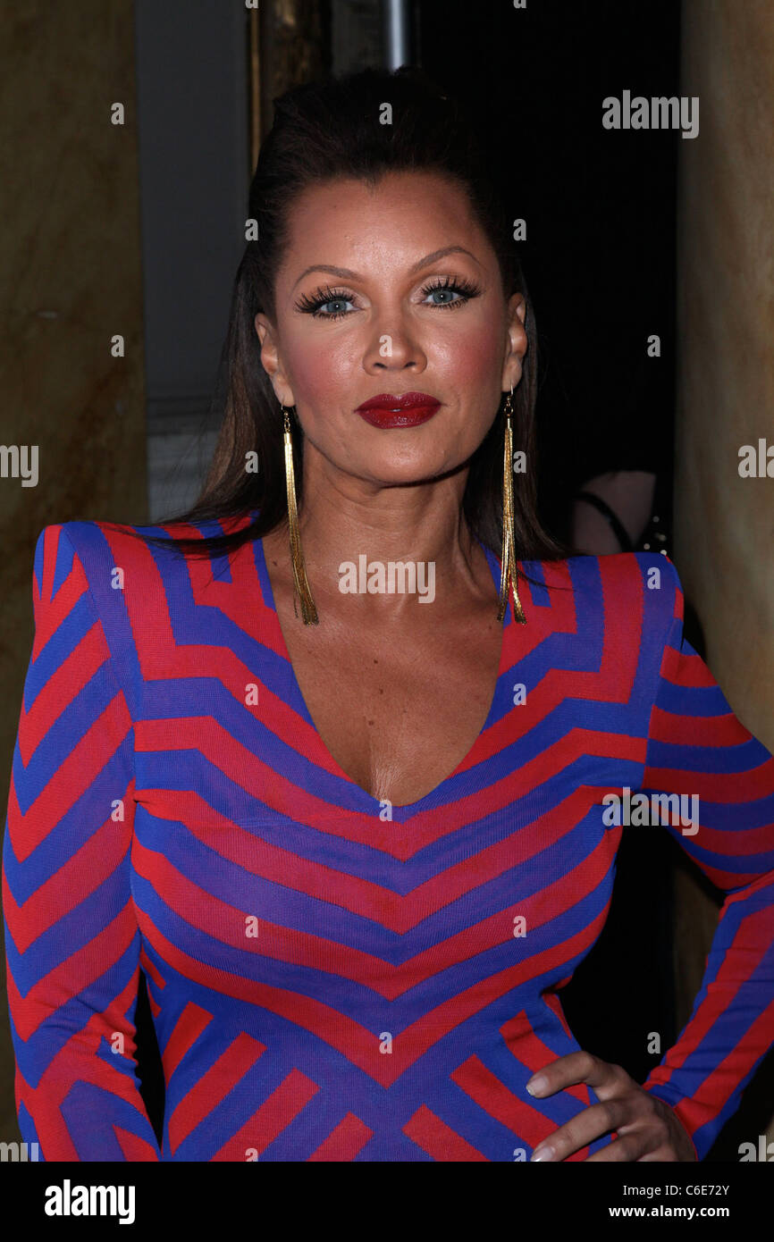 Vanessa Williams Mercedes-Benz IMG New York Fashion Week Fall 2010 ...