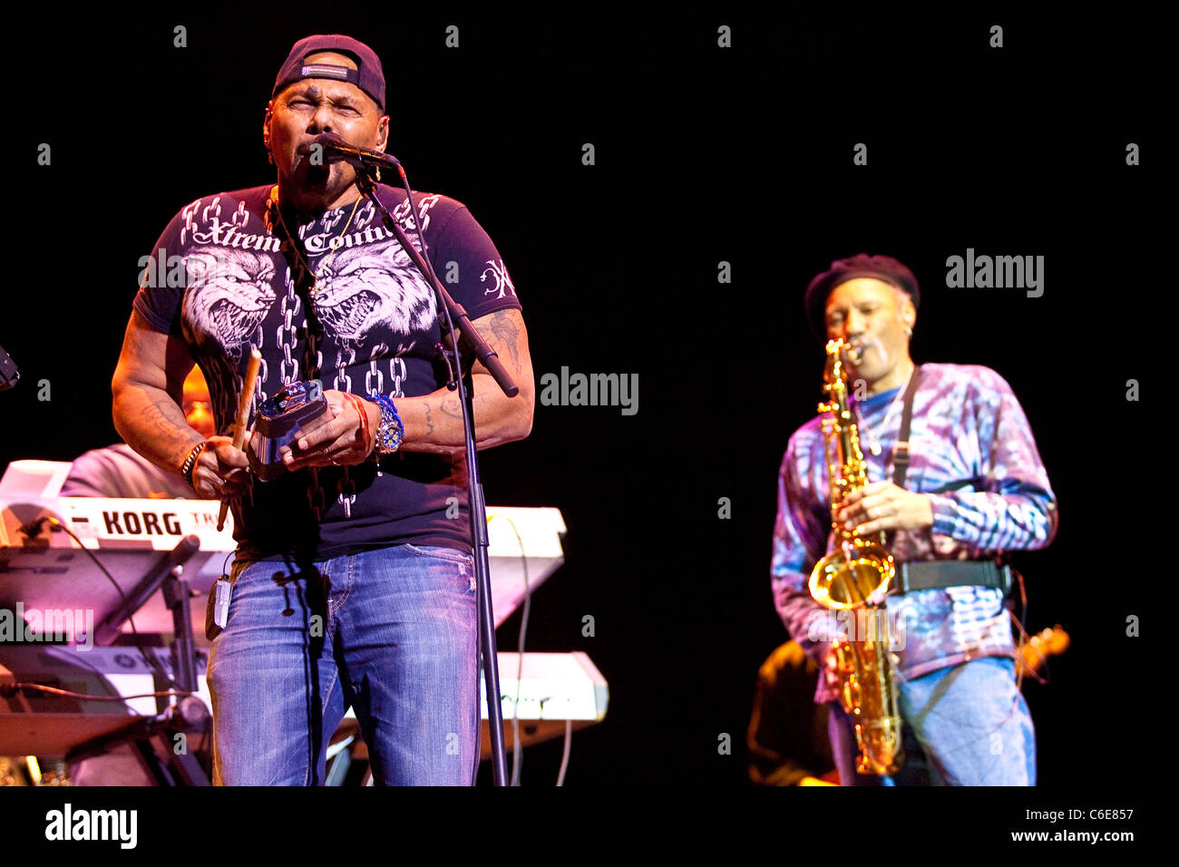 Neville brothers hi-res stock photography and images - Alamy