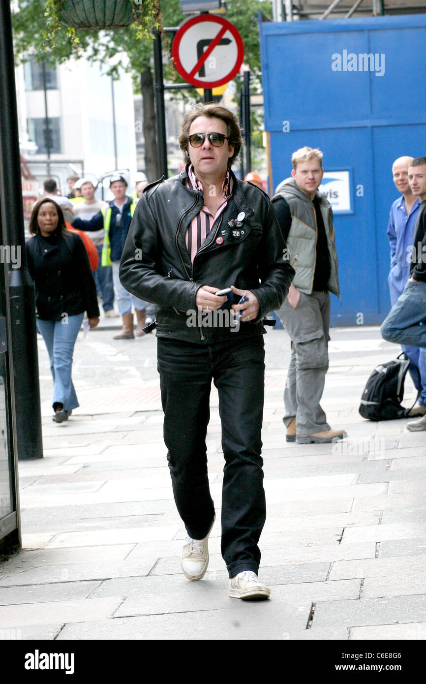 Jonathan ross outside the bbc radio 2 studios london hi-res stock ...