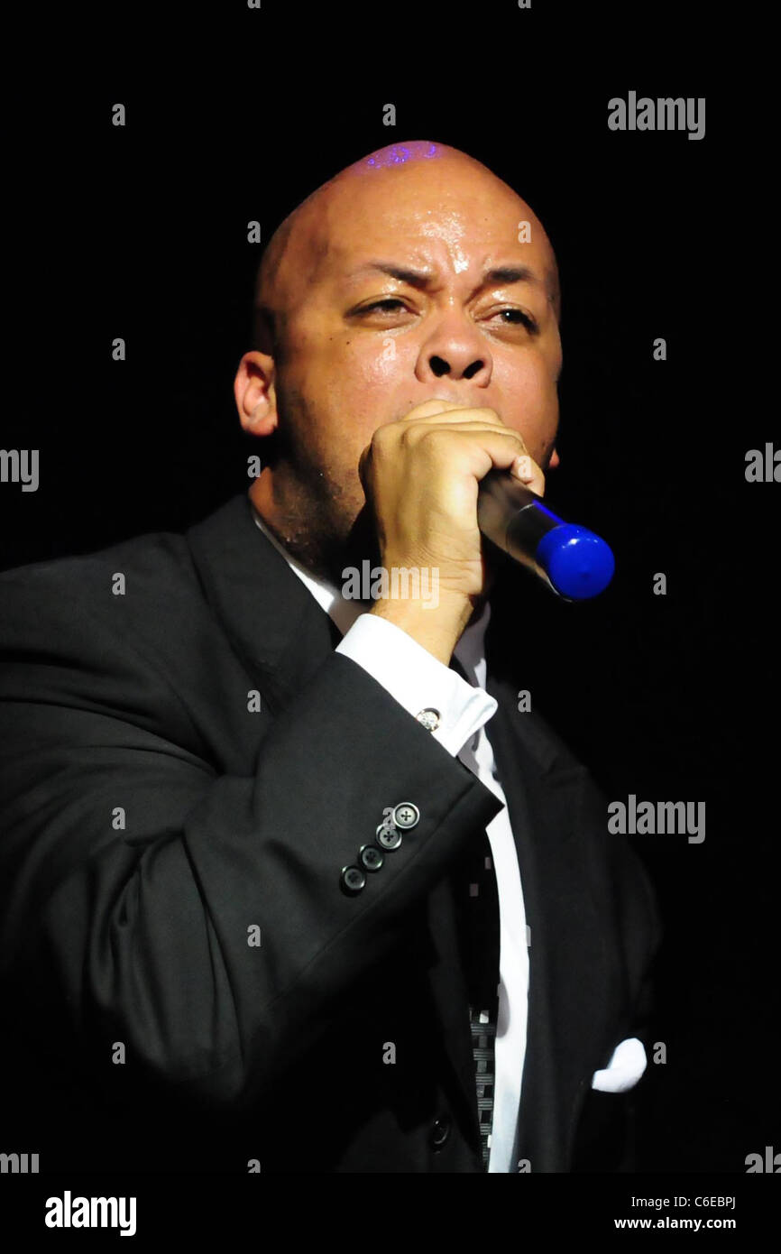 James Fortune performs during the All Star Mothers Day Celebration at ...