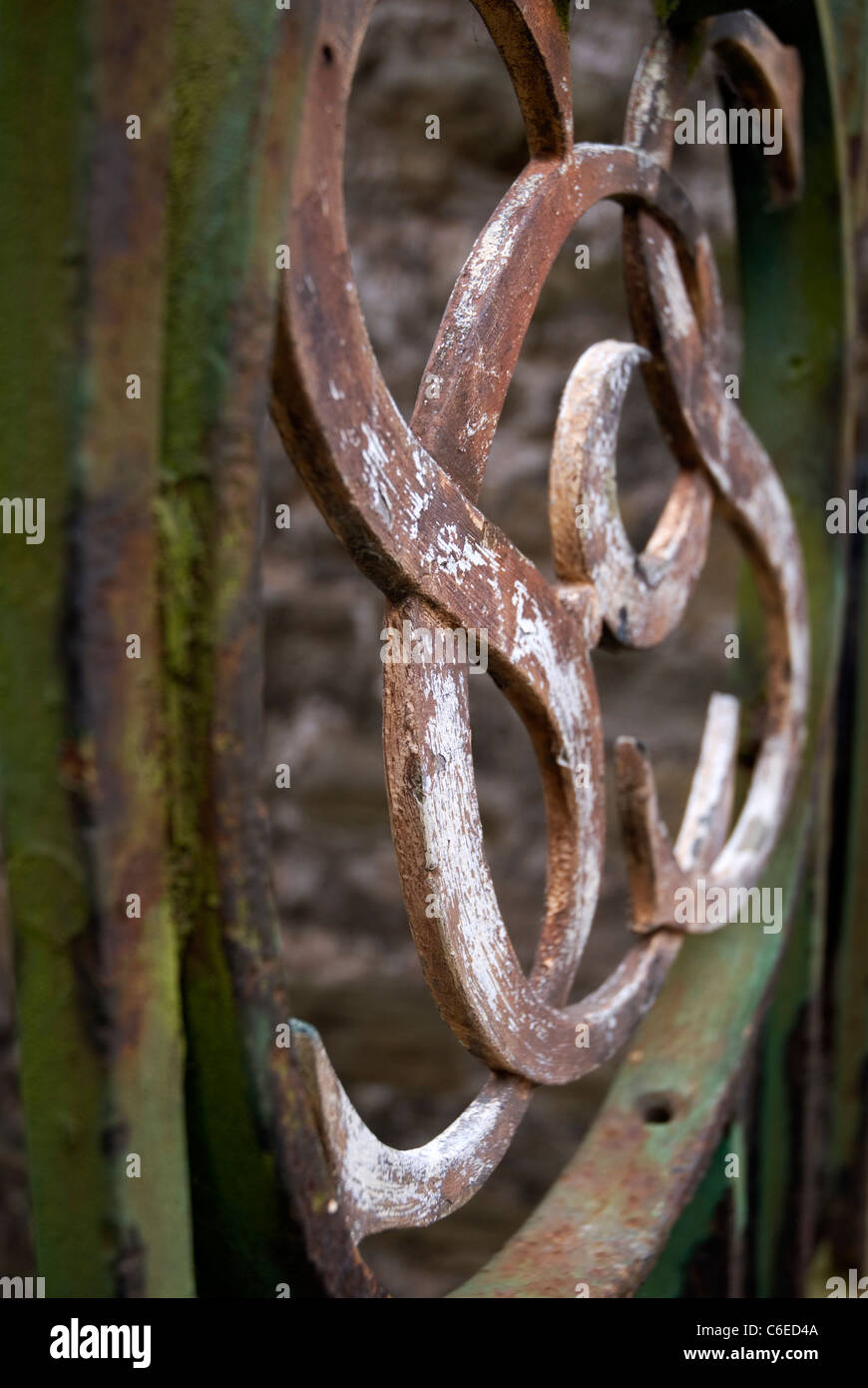 SCS badge of front gate, Ludlow, Shropshire, UK Stock Photo - Alamy
