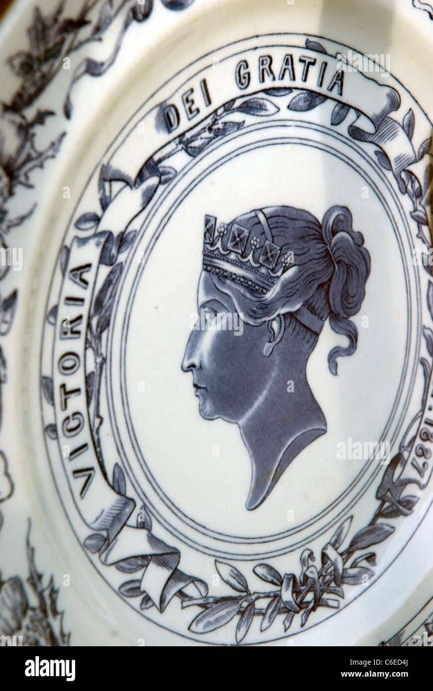 Victorian plate blue white hi-res stock photography and images - Alamy