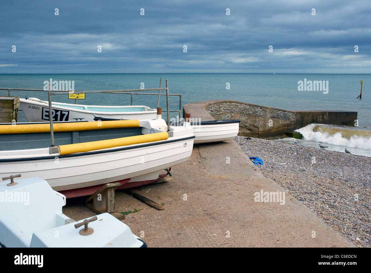 Inshore fishing boats hi-res stock photography and images - Alamy