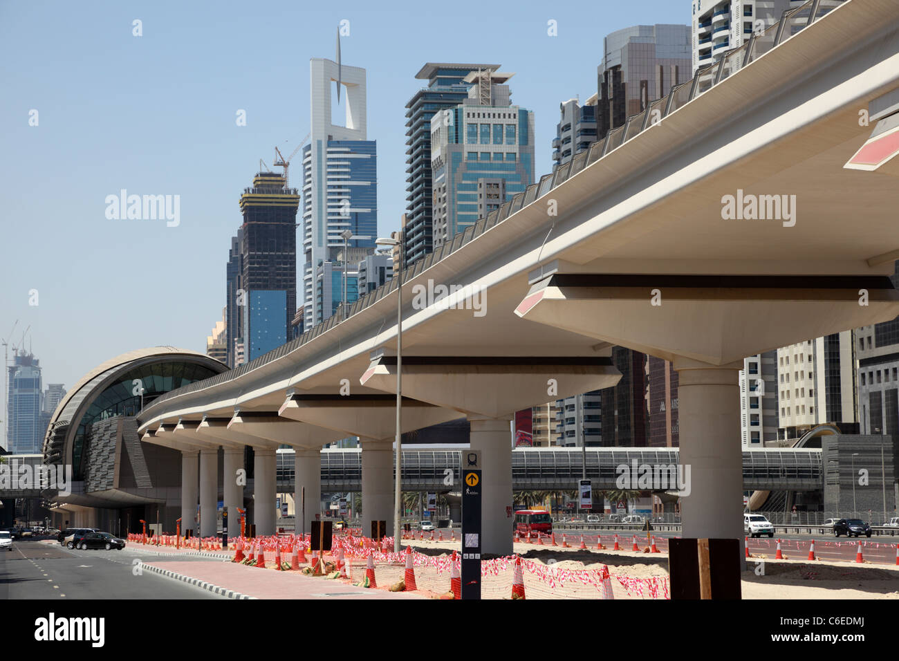 New Metro Line in Dubai, United Arab Emirates Stock Photo - Alamy