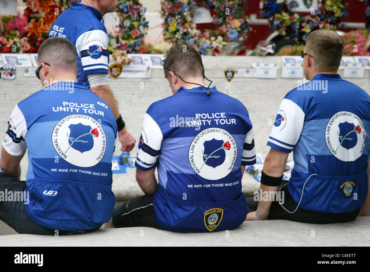 The Police Unity Tour arrives at the National Enforcement Memorial ...