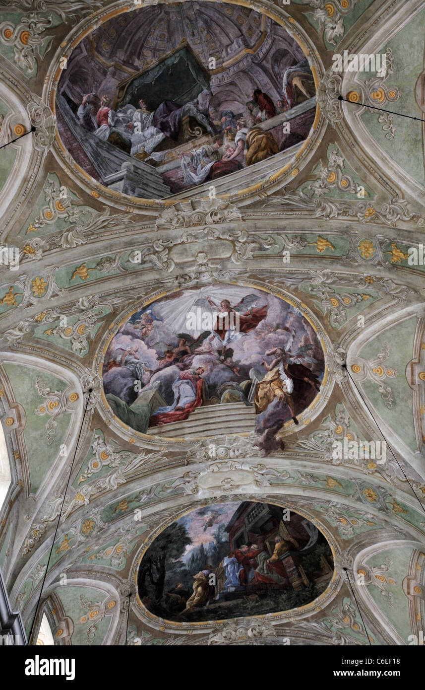 Religious ceiling painting hi-res stock photography and images - Alamy