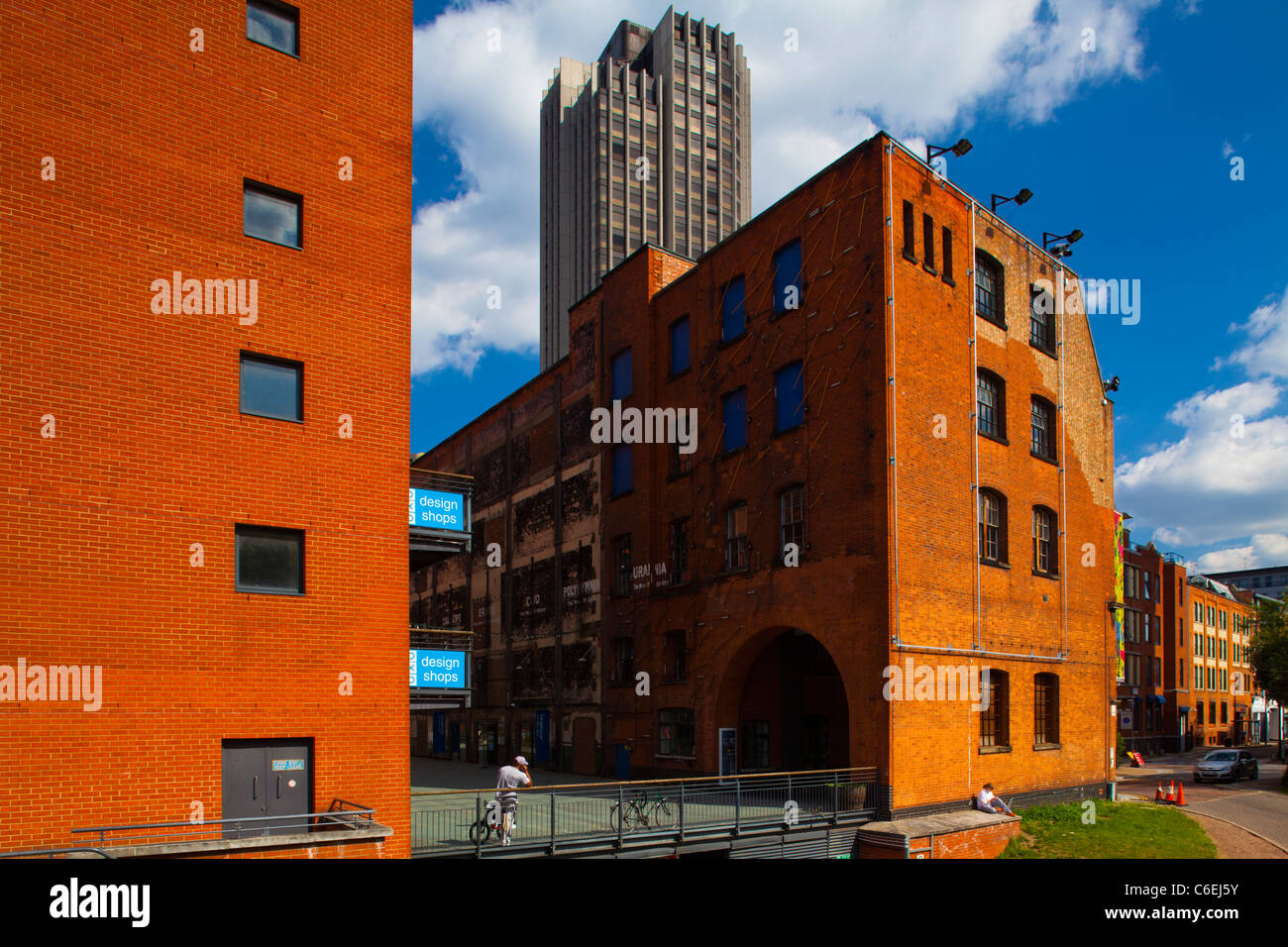 England, London, OXO Complex. The OXO Tower complex with Sea Containers ...