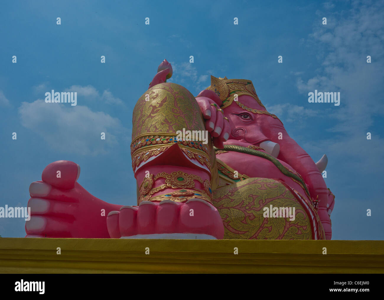 Hindu Pink Ganesh against a sky backdrop Stock Photo - Alamy