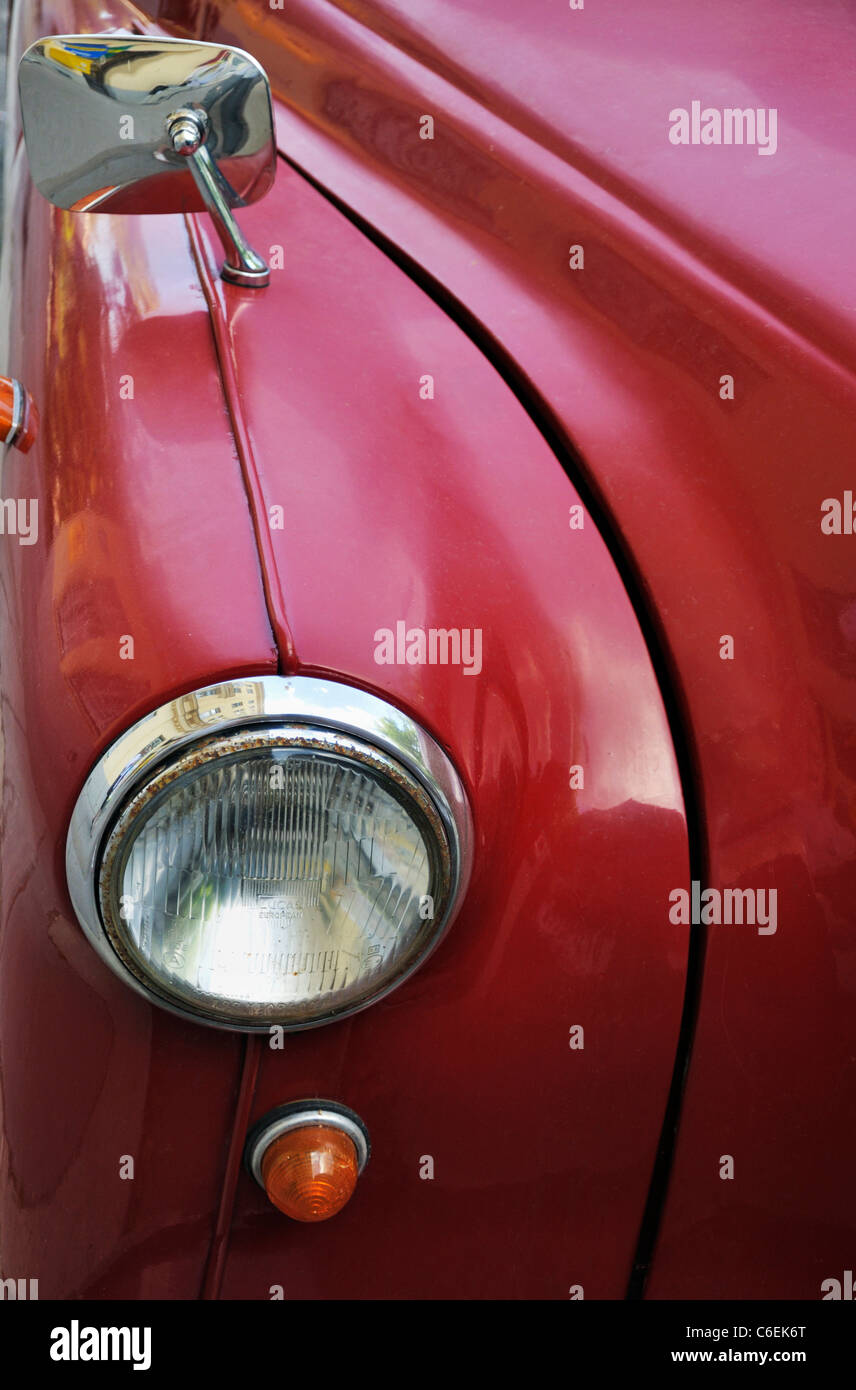 Part of an oldtimer front-light Stock Photo - Alamy