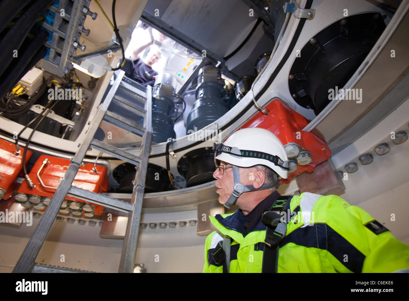 Offshore wind climb hi-res stock photography and images - Alamy