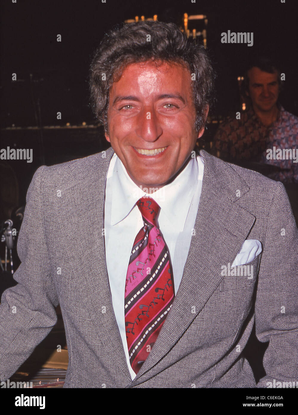 TONY BENNETT US singer in 1974. Photo Robert Fitzgerald Stock Photo - Alamy