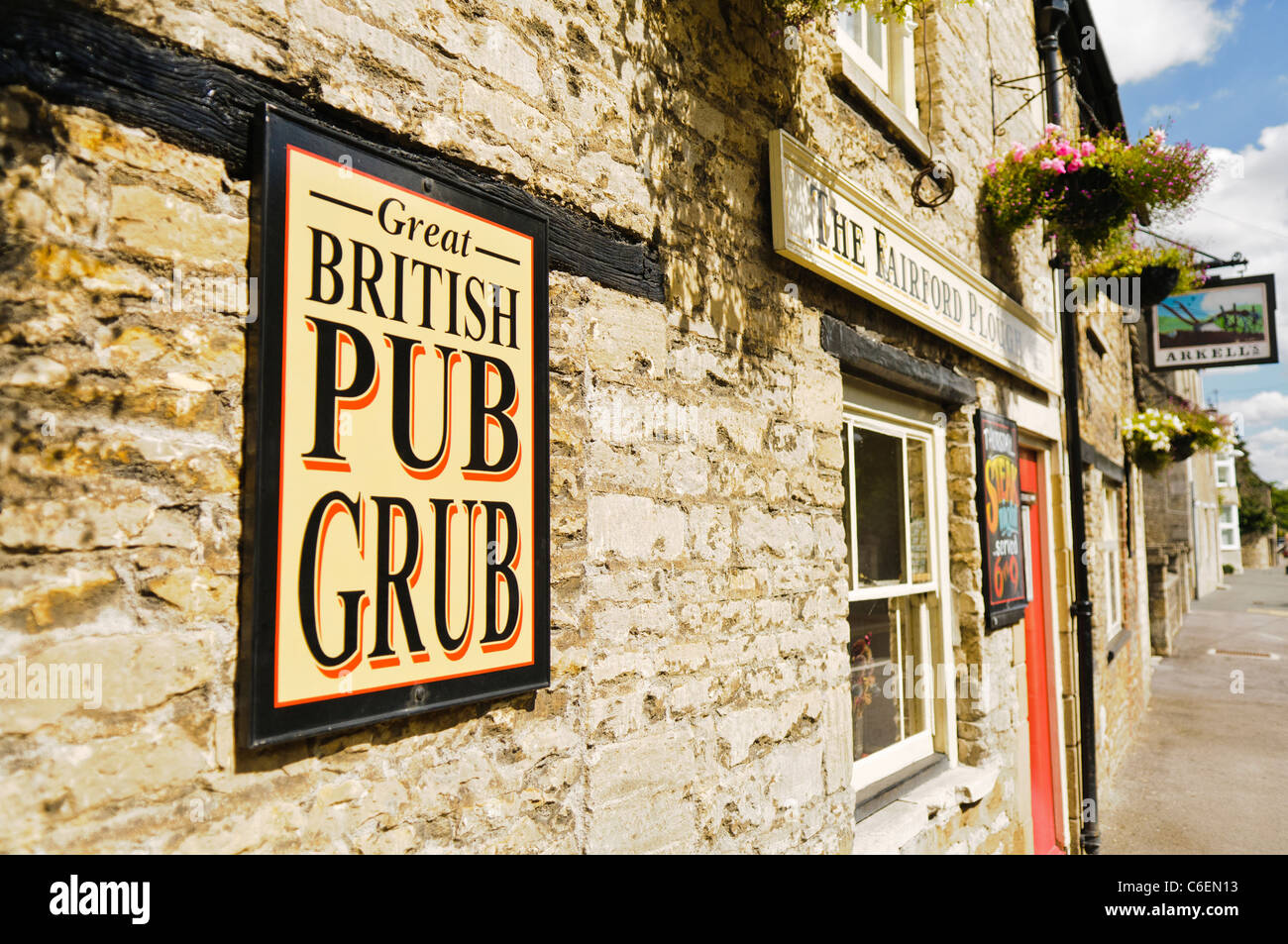 Pub grub hi-res stock photography and images - Alamy