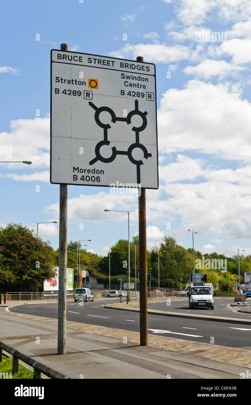 Bruce Street Bridges roundabout junctions, Swindon - a complex ...