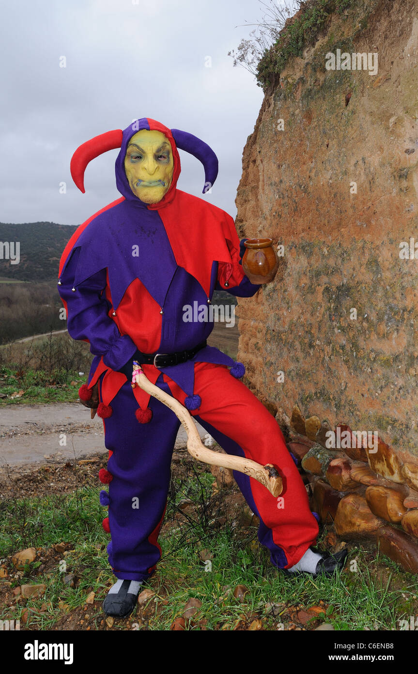 Mask " La Botarga " Asking for alms in RAZBONA Guadalajara . SPAIN ...