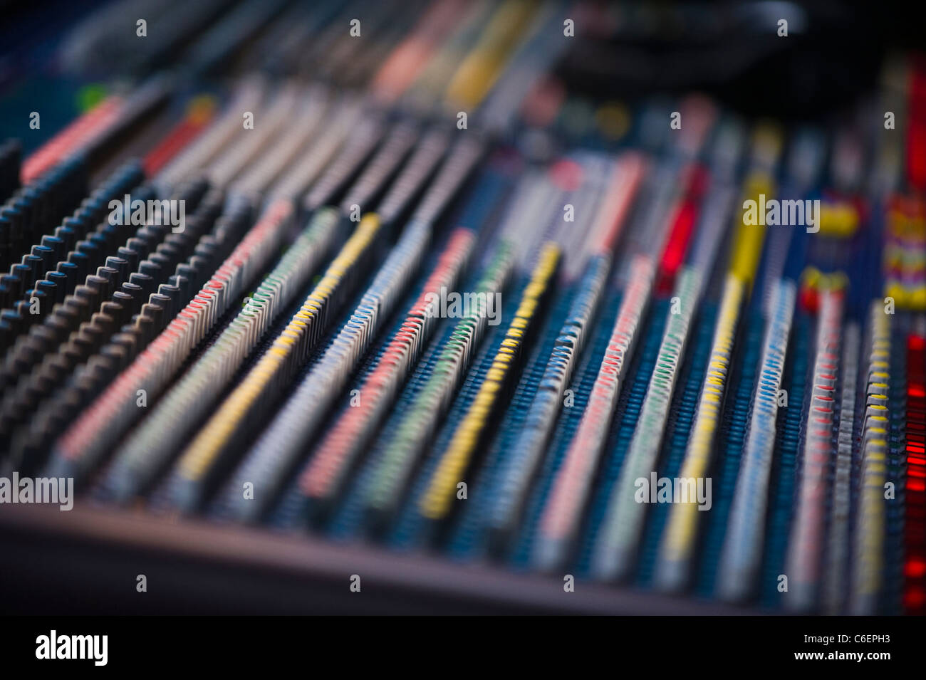 Live concert gig hi-res stock photography and images - Alamy