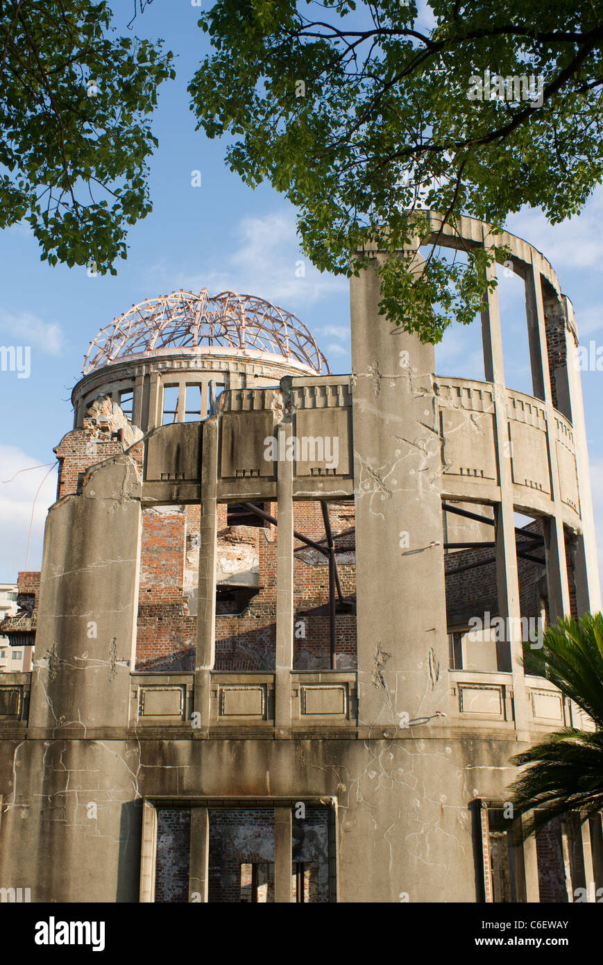 Nuclear dome hi-res stock photography and images - Alamy