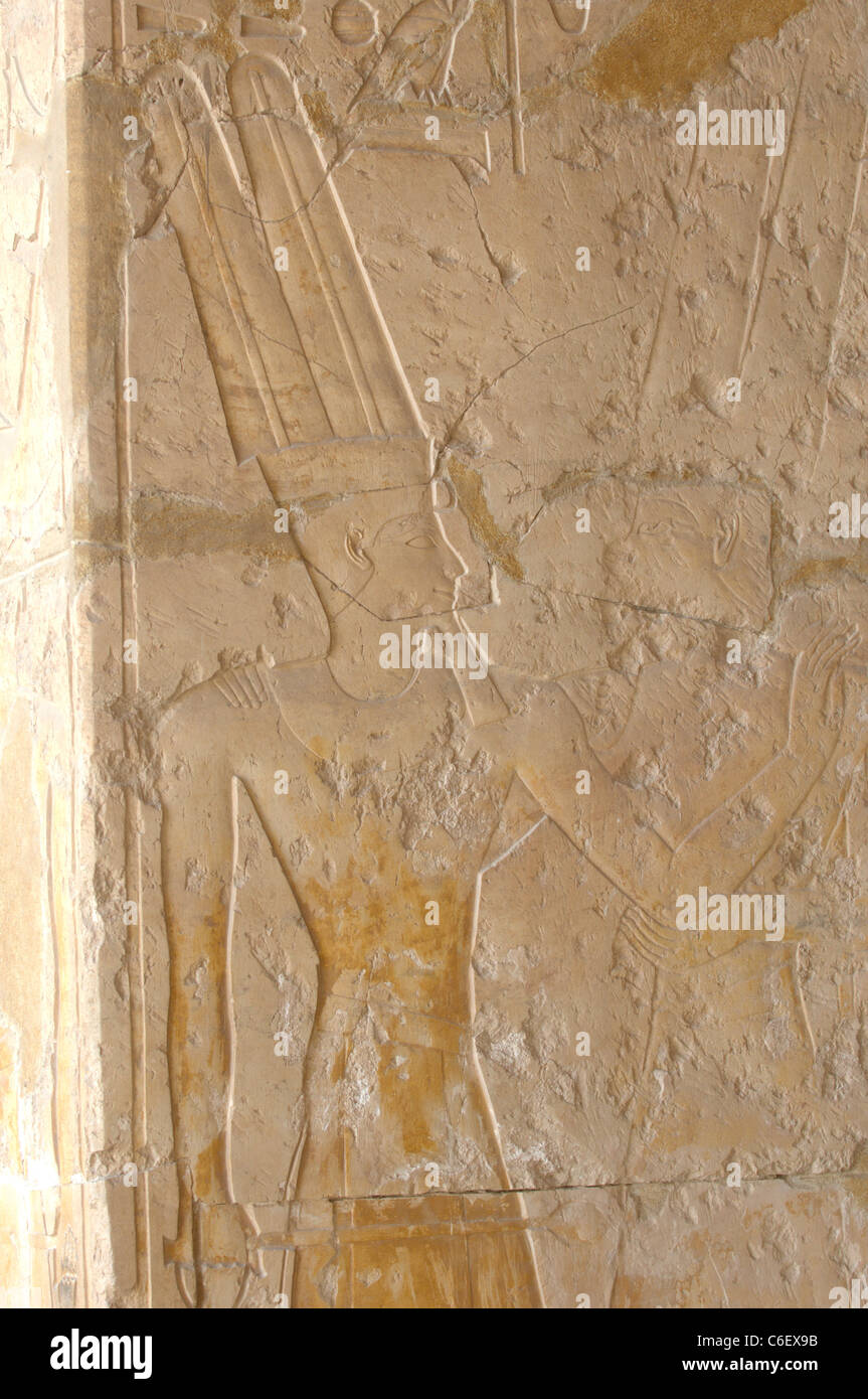 Ostrich hieroglyph hi-res stock photography and images - Alamy