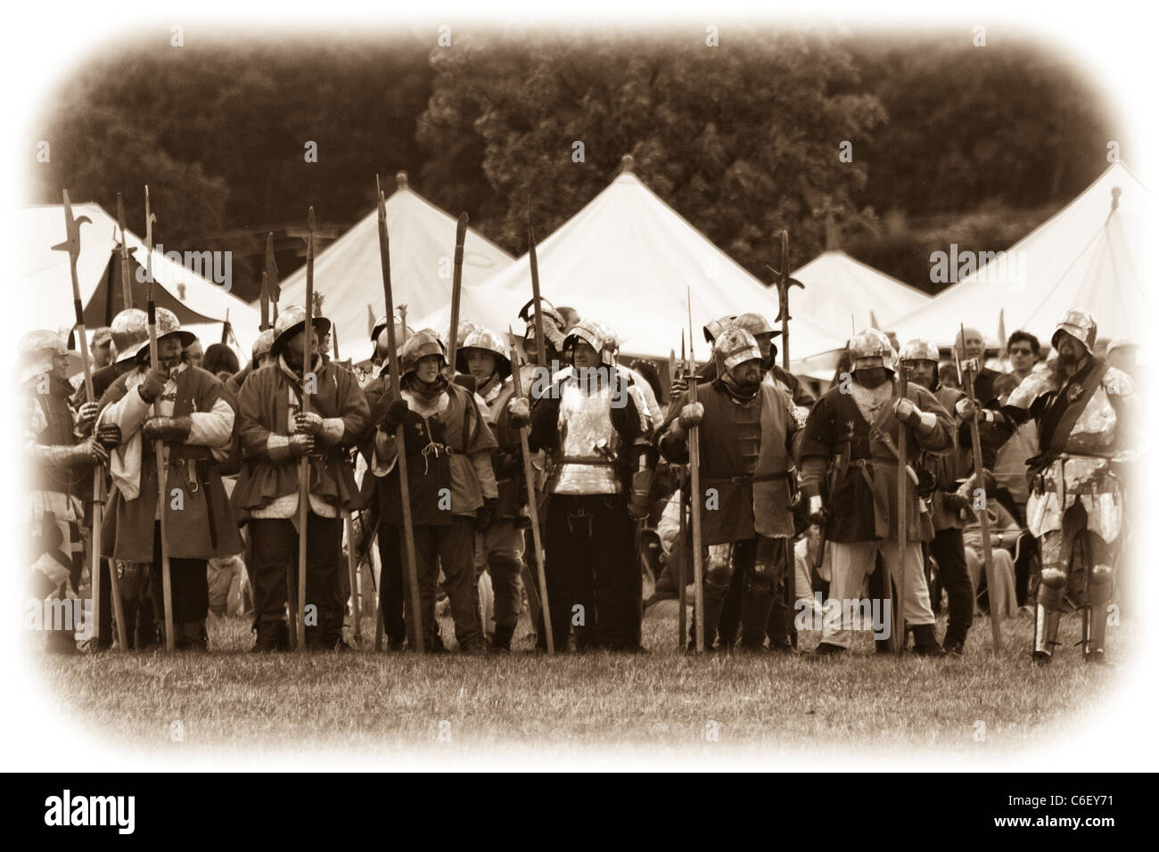 Reenactment of the Battle of Bosworth August 2011, Bosworth Battlefield ...