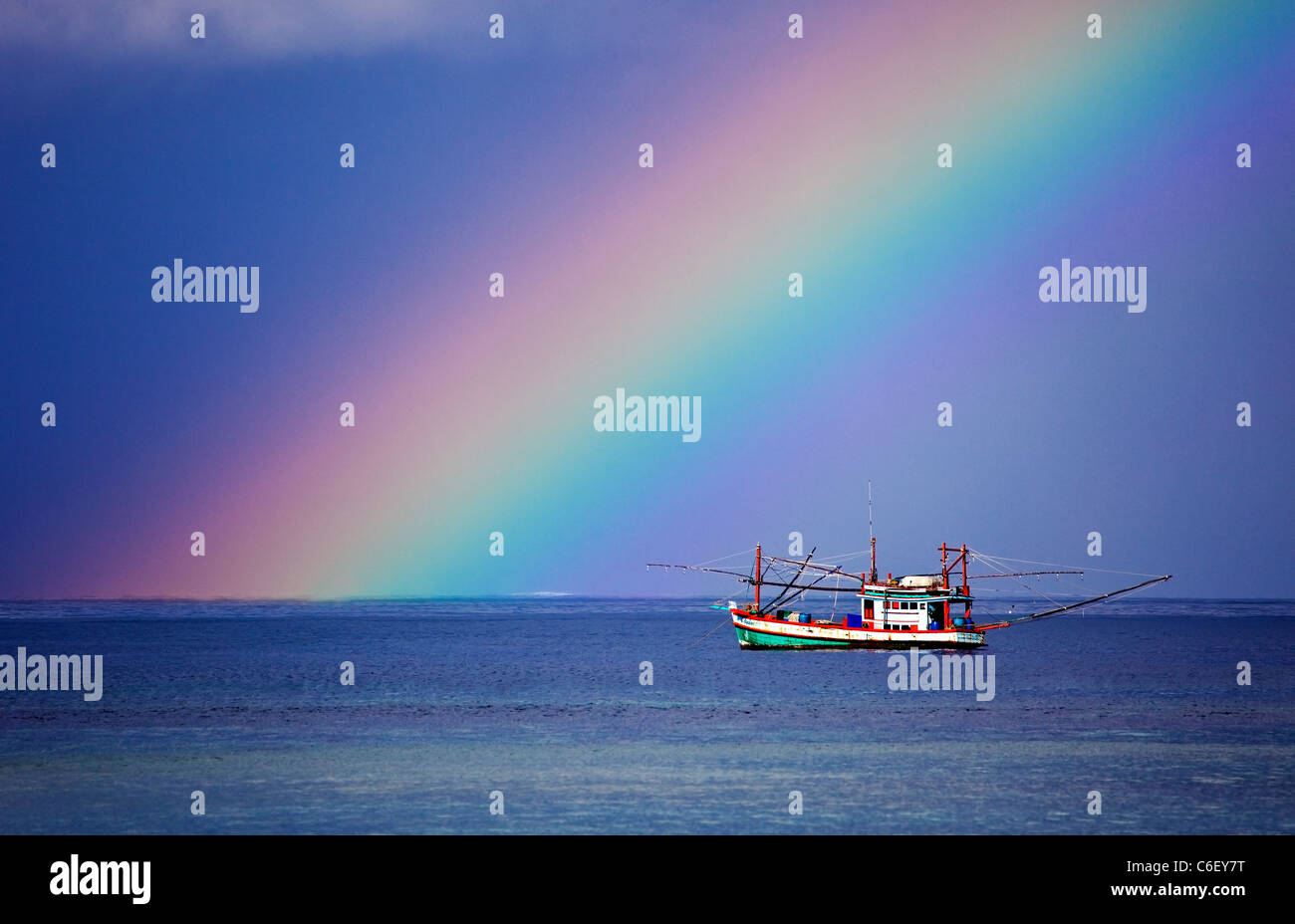 Stunning Rainbow High Resolution Stock Photography and Images - Alamy