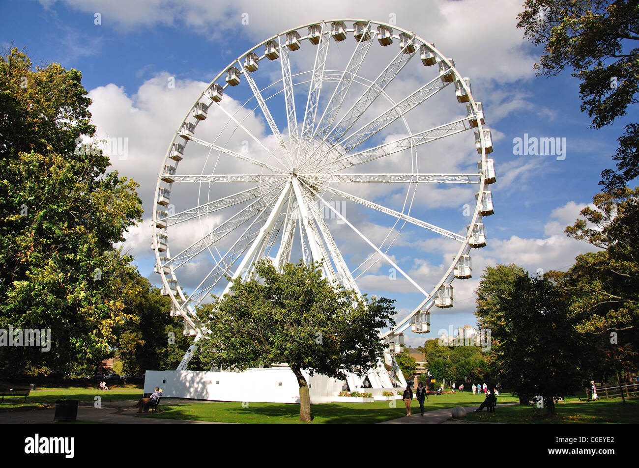 Royal Windsor Observation Wheel, Alexandra Gardens, Windsor, Berkshire ...