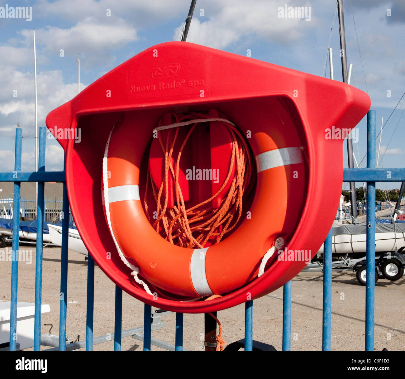 Life belt hi-res stock photography and images - Alamy