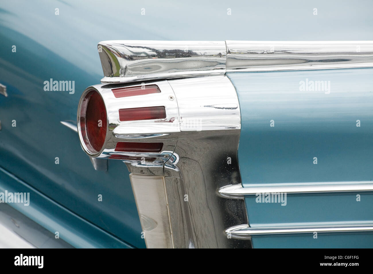 Light old luxury car hi-res stock photography and images - Alamy