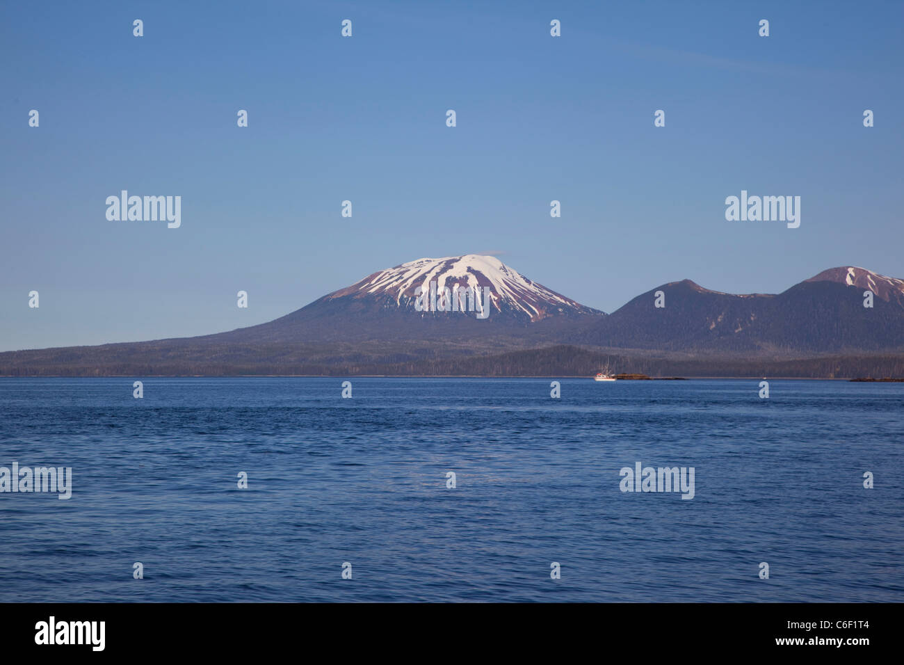 Mt Edgecumbe High Resolution Stock Photography and Images - Alamy
