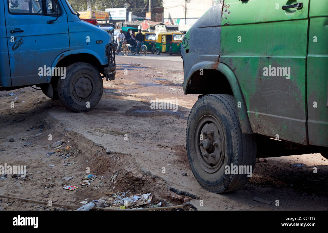 Old vans hi-res stock photography and images - Alamy