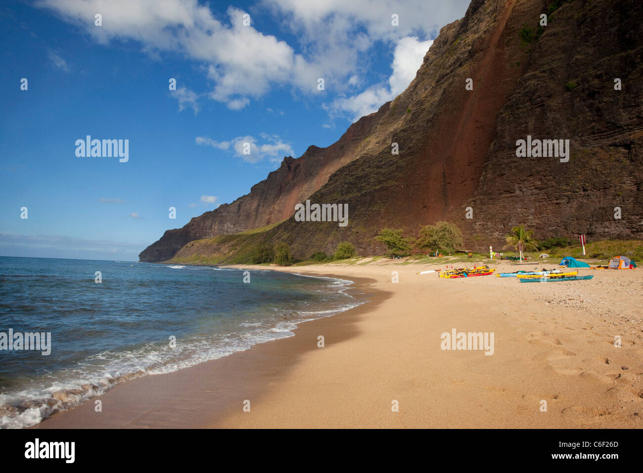 Milolii Beach, Napali Coast, Kauai, Hawaii Stock Photo - Alamy
