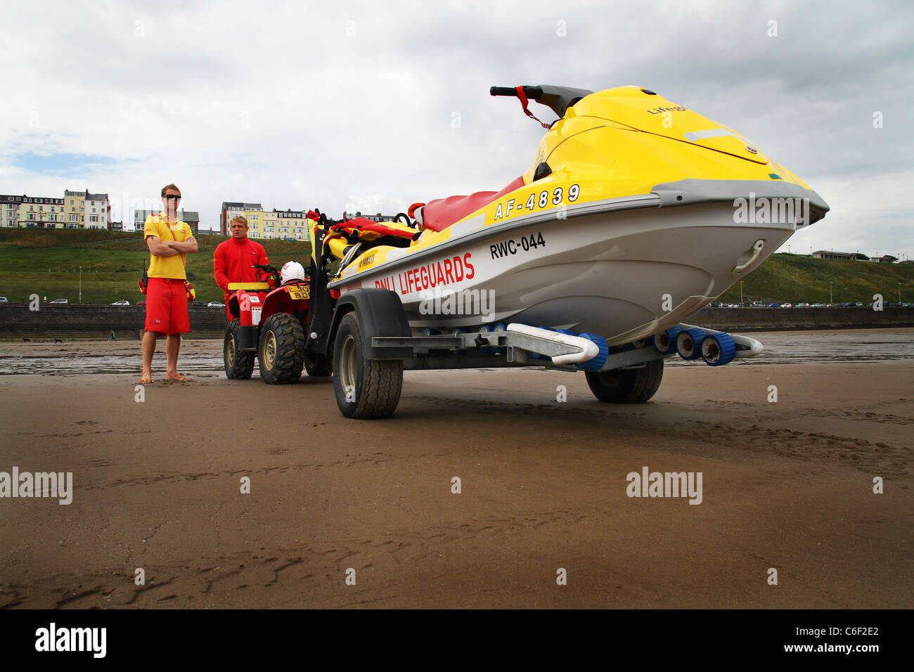 Rnli life guards hi-res stock photography and images - Alamy