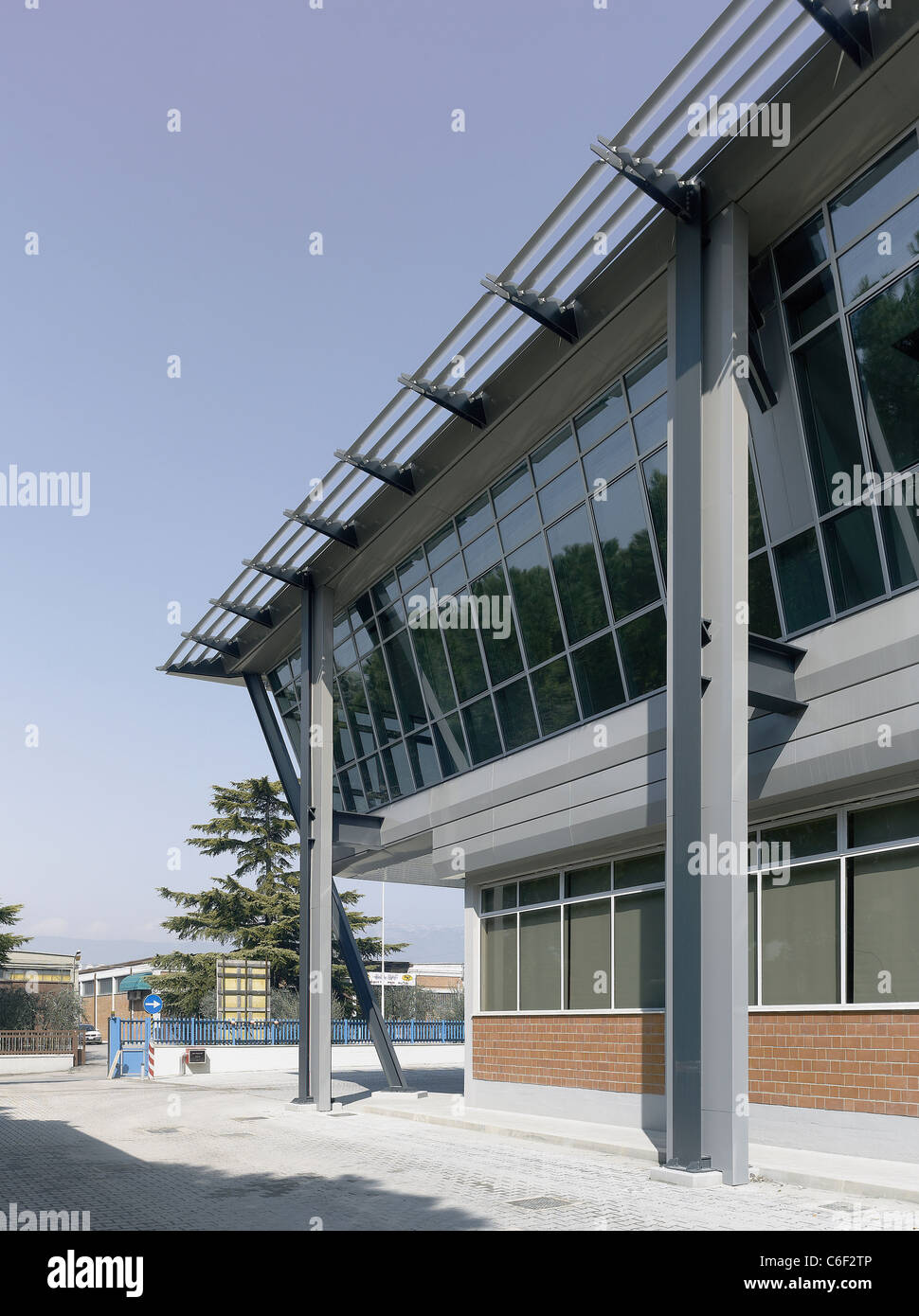 Exterior view of a technological factory Stock Photo - Alamy