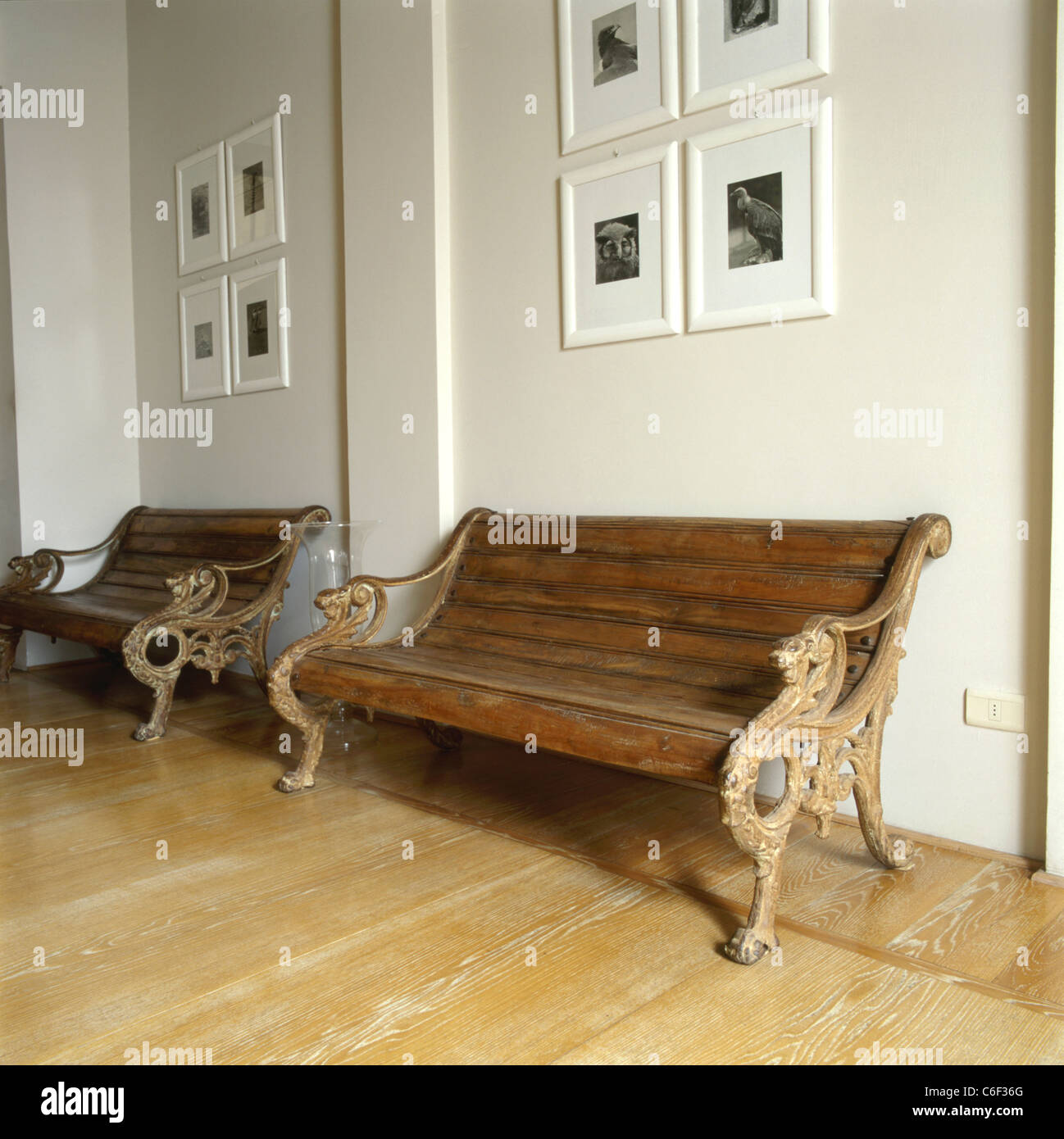 Passage way in an italian apartment home Stock Photo - Alamy