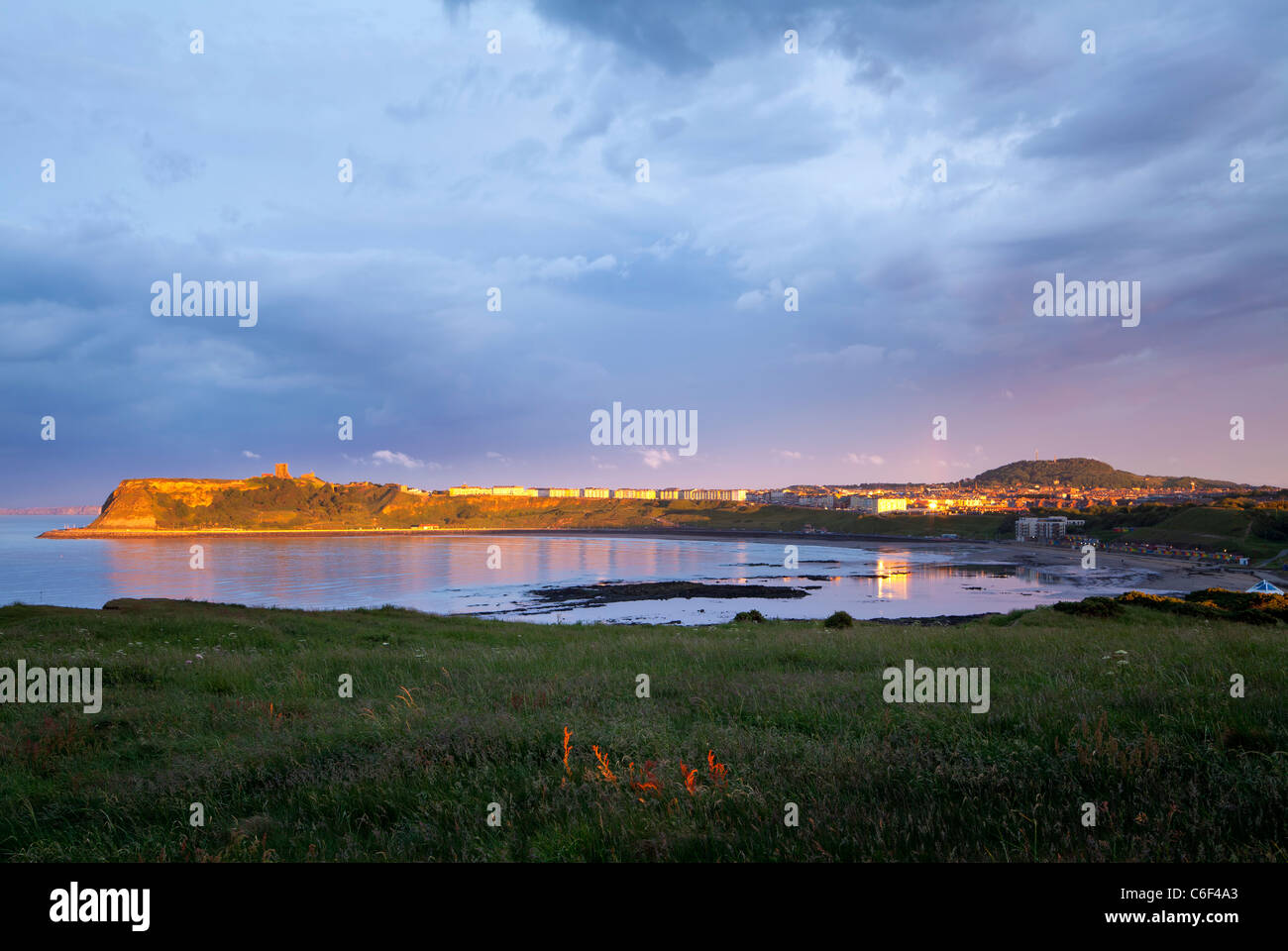North sea from scarborough hi-res stock photography and images - Alamy