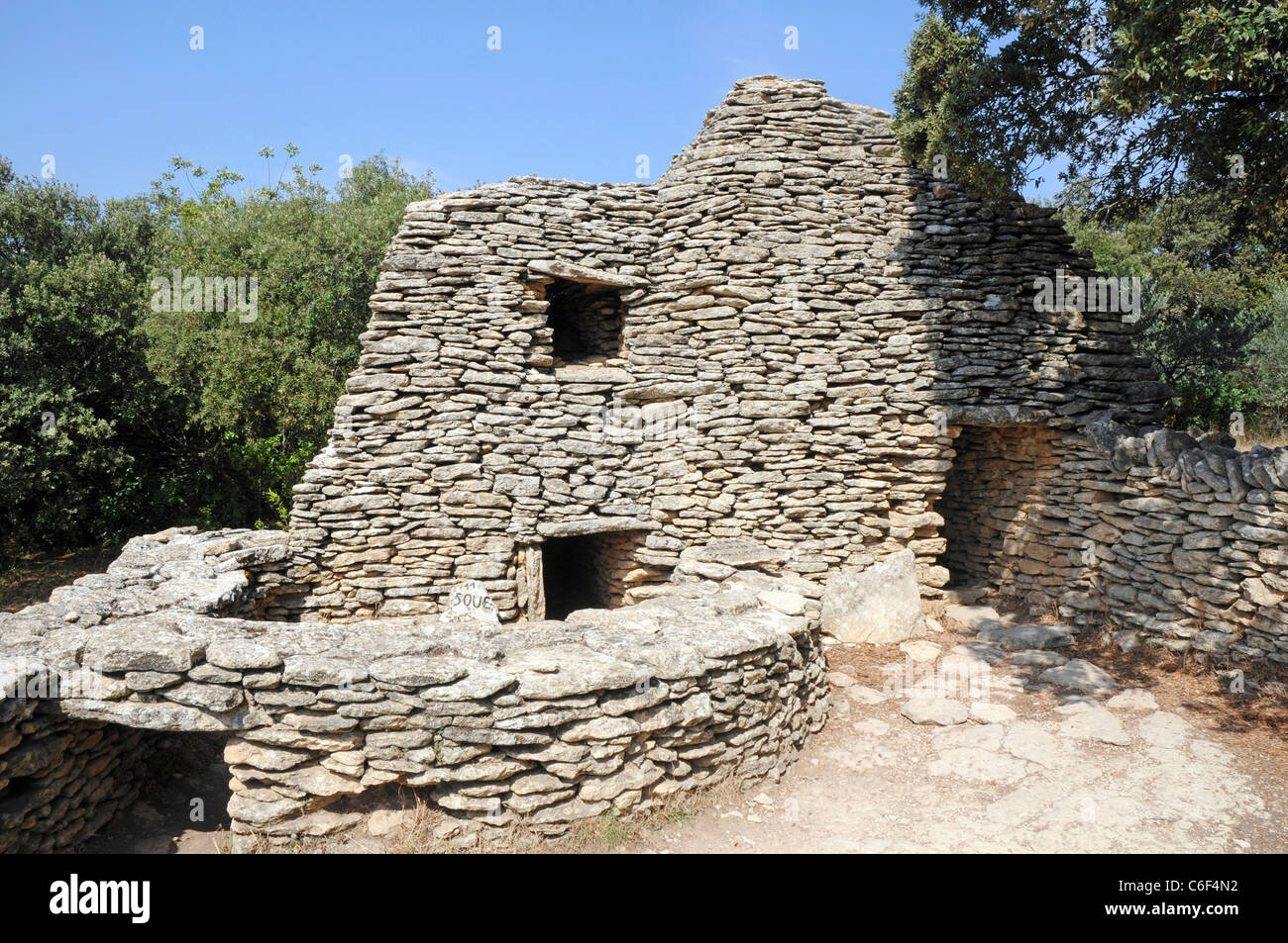 Ancient hut hi-res stock photography and images - Alamy