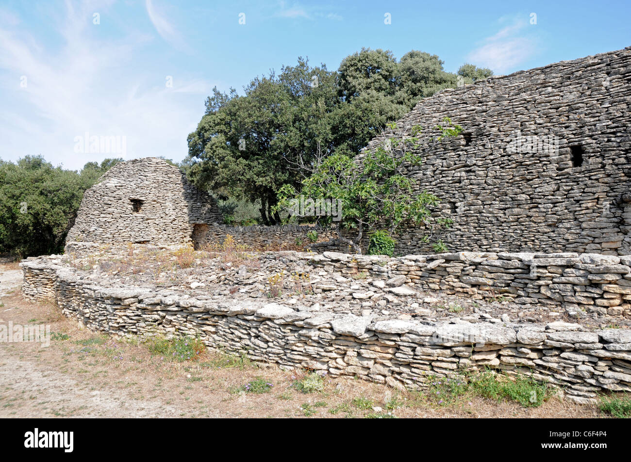Ancient hut hi-res stock photography and images - Alamy